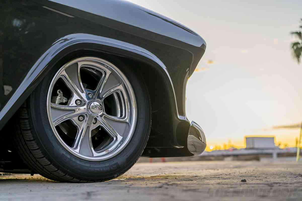 MYSTERIOUS STRANGER - Milestar Tires